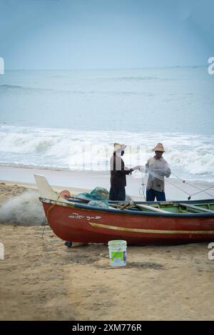 Tanur Fishing Harbor in Tanur Nagaram, the largest Harbor in Malappuram ...