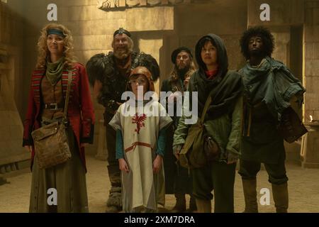 Time Bandits 2024 Kal-El Tuck & Lisa Kudrow Stock Photo - Alamy