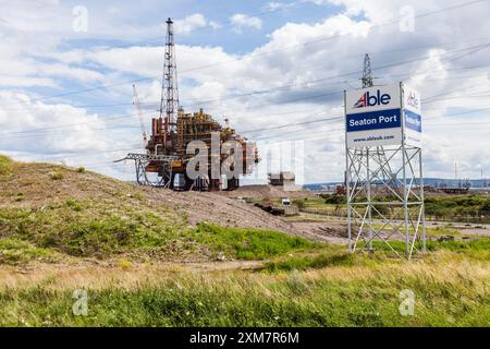 Hartlepool, UK. 26th July 2024. The Shell Brent Charlie Rig arrived at ...