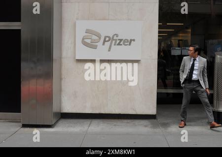 The Pfizer sign is seen outside of the Pfizer world headquarters ...