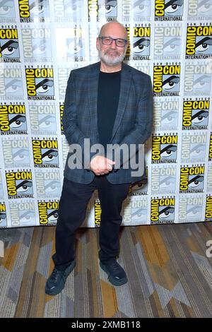 Neal Sabin beim Photocall zu MeTV Toons: The New Destination for Your ...