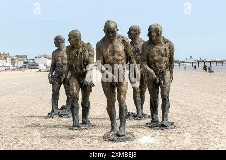 'Walking Men' artwork bronze sculptures by Laurence Edwards, South ...