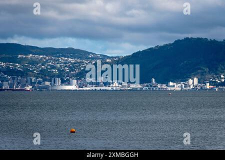 Wellington city centre, from Petone beach, North Island, New Zealand ...
