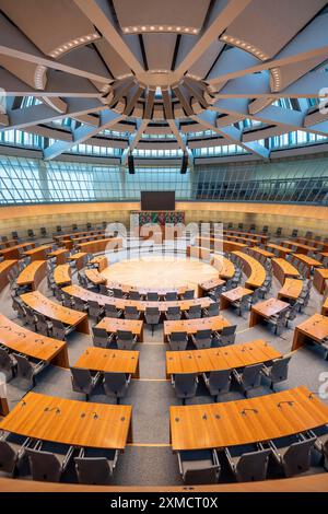 The empty plenary chamber of the North Rhine-Westphalia state ...