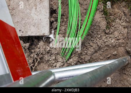 glass fiber cables and hoses for faster internet in the Netherlands by ...