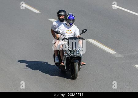 ISTANBUL, TURKEY - JULY 27, 2024: Man from city riding motorcycle on ...