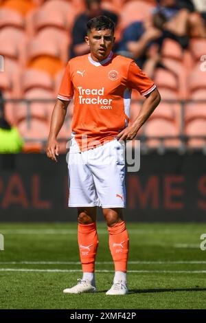 Albie Morgan #8 of Blackpool during the pre-game warmup ahead of the ...