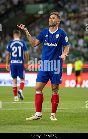 Athletic Club de Bilbao's players celebrate goal during Europa League ...