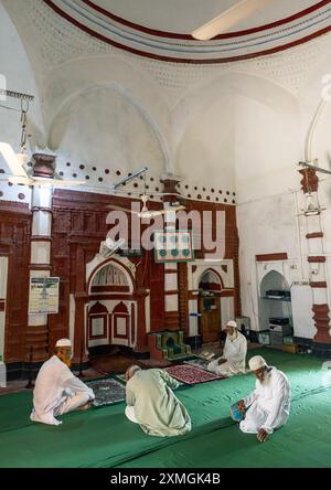 Bangladeshi muslim men inside Atia mosque, Dhaka Division, Delduar ...