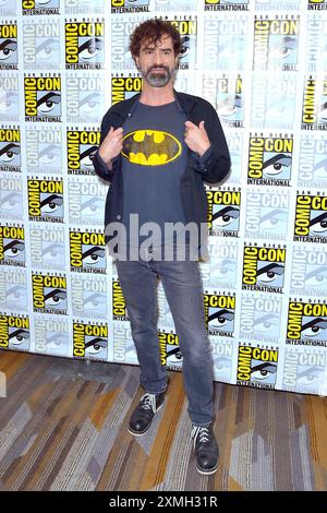 Hamish Linklater beim Photocall zur Amazon Prime Viedeo Animationsserie Batman: Caped Crusader ...