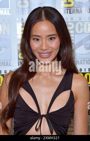 Jamie Chung beim Photocall zur Amazon Prime Viedeo Animationsserie Batman: Caped Crusader auf ...