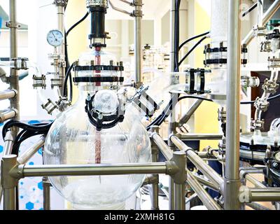 Universal synthesis plant based on a glass reactor Stock Photo - Alamy