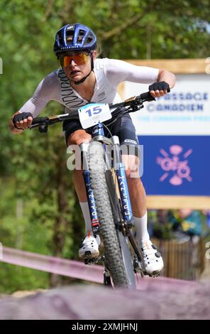 Samara Maxwell of New Zealand competes during women elite race during ...