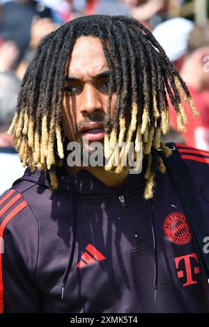 Sacha Boey (FC Bayern Muenchen, #23), GER, Abschlusstraining, FC Bayern ...