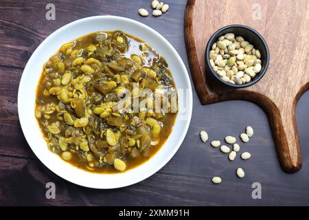 Aluche fatfate or alu wal chi patal bhaji is a traditional, authentic ...