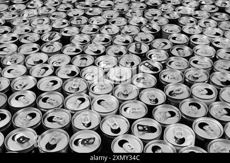 empty aluminum cans texture as easy industry background Stock Photo - Alamy