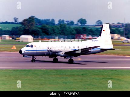 Hawker Siddeley HS.748-288 CS-02 Stock Photo - Alamy