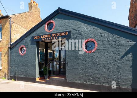 Old Leigh Studios gallery in Old Leigh, a historic fishing hamlet below ...
