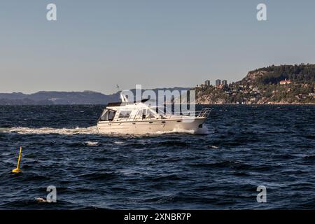 Pleasure craft Millennium 44 at Byfjorden, port of Bergen, Norway Stock ...