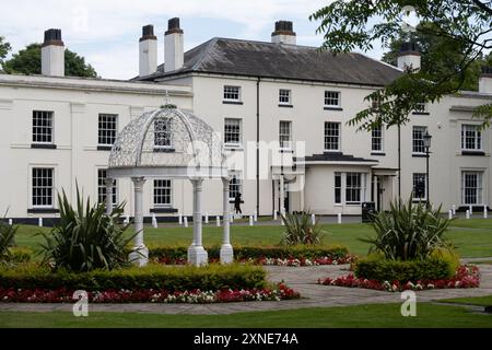 Sandwell Register Office, Highfields House, West Bromwich, Sandwell ...