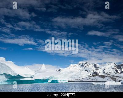 Pinnacle iceberg, Pleneau Bay Antarctica Stock Photo - Alamy