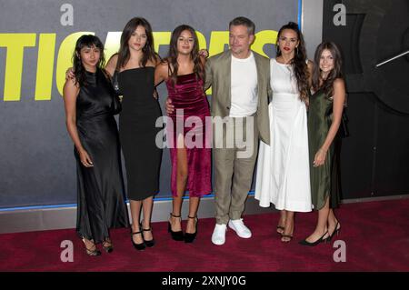 Matt Damon, Alexia Damon, Isabella Damon, Gia Damon and Stella Damon ...