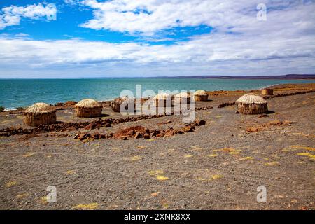 Lake Turkana Kenya - Lakeside cabins Stock Photo - Alamy
