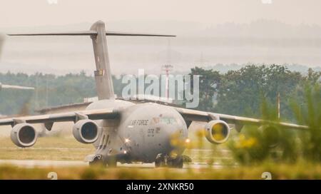 01 August 2024, Hesse, Miesenbach: A U.S. Air Force aircraft is parked ...