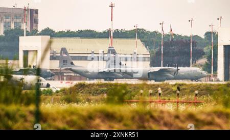 01 August 2024, Hesse, Miesenbach: A U.S. Air Force aircraft is parked ...