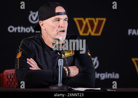 Washington Commanders head coach Dan Quinn in action during the first ...