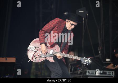 Steve Marker of Garbage performing at TRNSMT 2024 Glasgow Green 12th ...