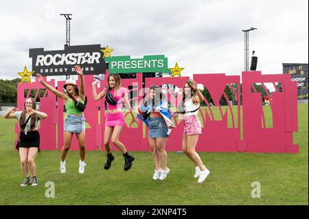 Crowd Photos at TRNSMT 2024 Glasgow Green 13th July 2024 Stock Photo ...