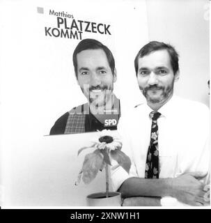 Environment Minister and Lord Mayor candidate Matthias Platzeck in the ...