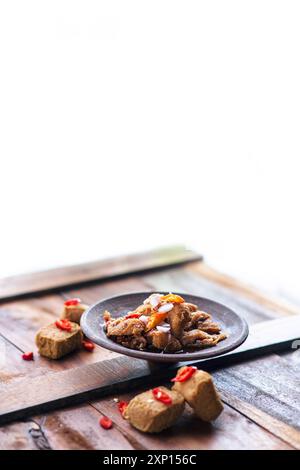 Tahu Gejrot eat original from indonesia Stock Photo - Alamy