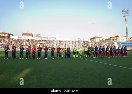 Players of Pisa lineup during Pisa SC vs FC Pro Vercelli, Friendly ...