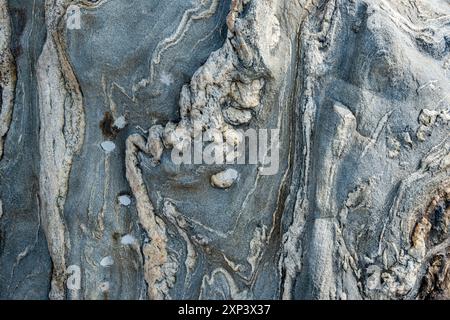Outcrop of gneiss, a high grade metamorphic rock. Sichuan, China Stock ...