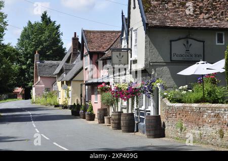 The Peacock Inn pub, Chelsworth, Suffolk, England traditional historic ...