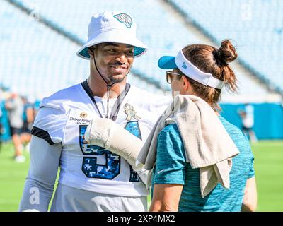 Jacksonville Jaguars linebacker Ventrell Miller (51) runs a route ...