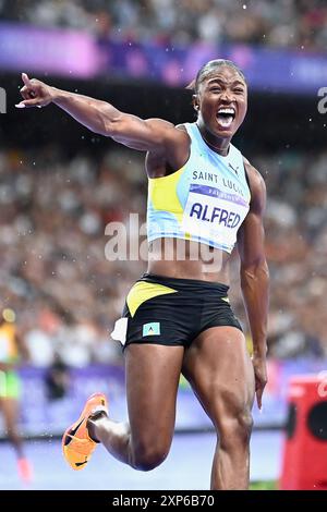 August 03 2024: Julien Alfred (Saint Lucia) winning gold at Women's ...