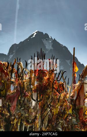 July25th2024, Himachal Pradesh, India. Religious red cloths (chunri ...