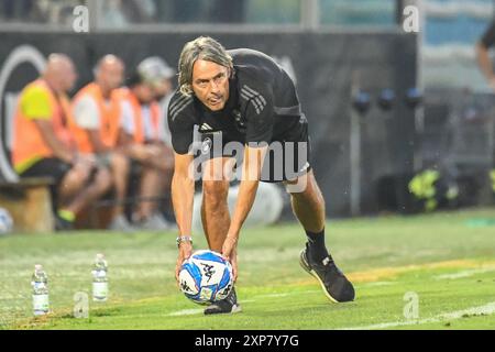 coach Filippo Inzaghi of Pisa during SSC Bari vs AC Pisa, Italian ...
