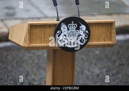 prime Minister's lectern podium, Downing Street, London, wired for a ...