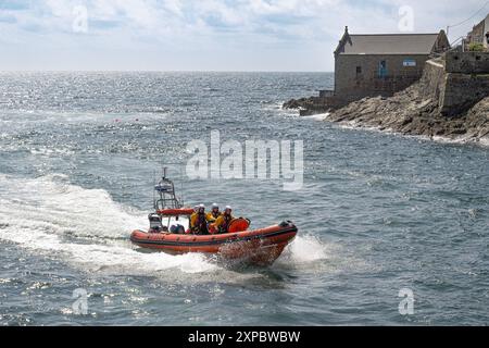 lifeboats,highlighting the important work done by lifeboats in Cornwall ...