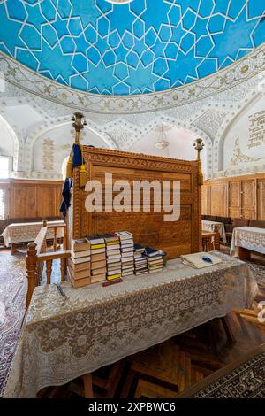 Gumbaz Synagogue, Samarkand, Uzbekistan Stock Photo - Alamy