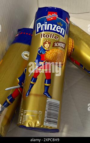 DeBeukelaer Prinzenrolle. Die Prinzen Rolle ist ein mit Kakaocreme ...