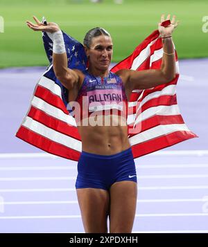 Valarie Allman of the United States celebrates with the gold medal she ...
