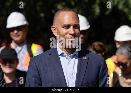 House Minority Leader Hakeem Jeffries, D-N.Y., speaks during a news ...