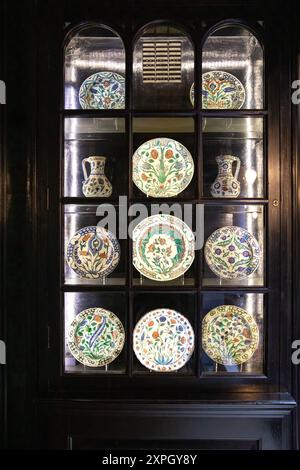 Lord Leighton House Museum, Holland Park London UK. Frederic Leighton ...
