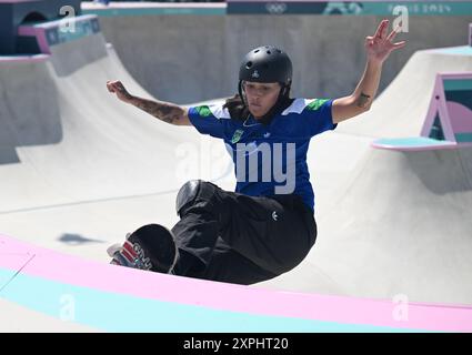 Isadora Pacheco during women's park skateboard at the Olympics at ...