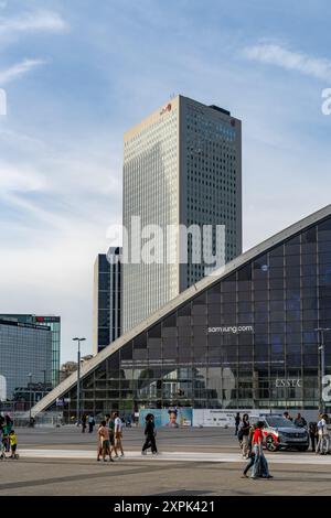 High-rise buildings Tour Egee, Tour T1 or Tour GDF Suez or Tour Engie, Tour Sequoia, towers In ...